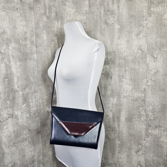 Bags | Vintage 8s Navy And Merlot Red Colorblock Envelope Clutch ...